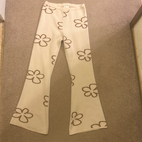 PacSun | Pants & Jumpsuits | Super Cute Pacsun Soft Flare Leggings ...